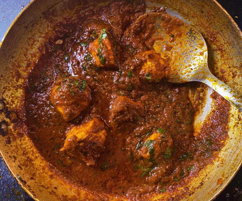 Vindaloo Curry Recipe - Misty Ricardo's Curry Kitchen